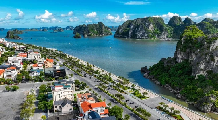 Poem Mountain: The Majestic Landmark Where Nature, History, and Poetry ...